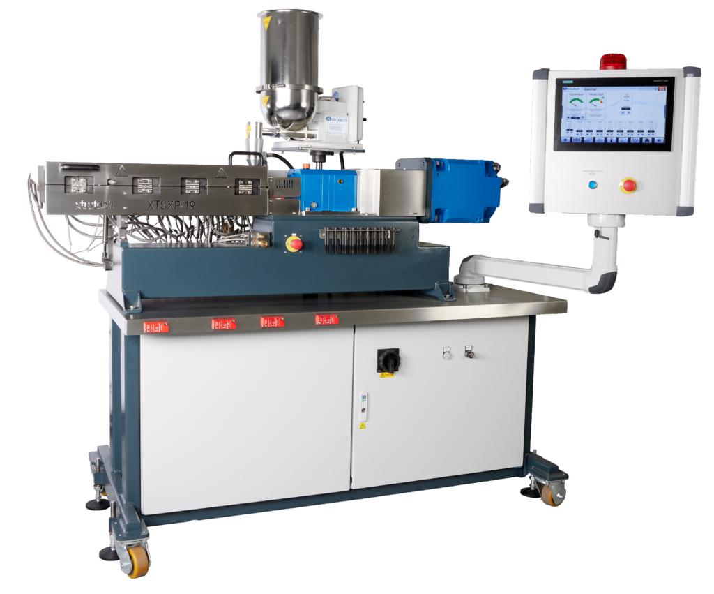 Laboratory Twin Screw Extruders | Xtrutech